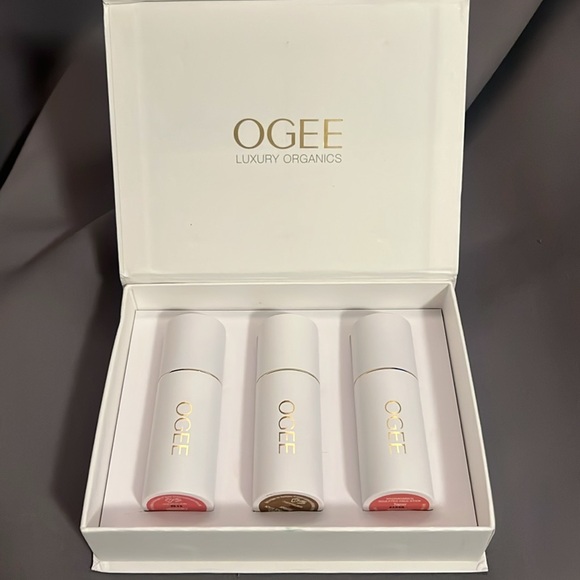 Ogee | Makeup | Brand New In Box Ogee Golden Contour Collection Never ...